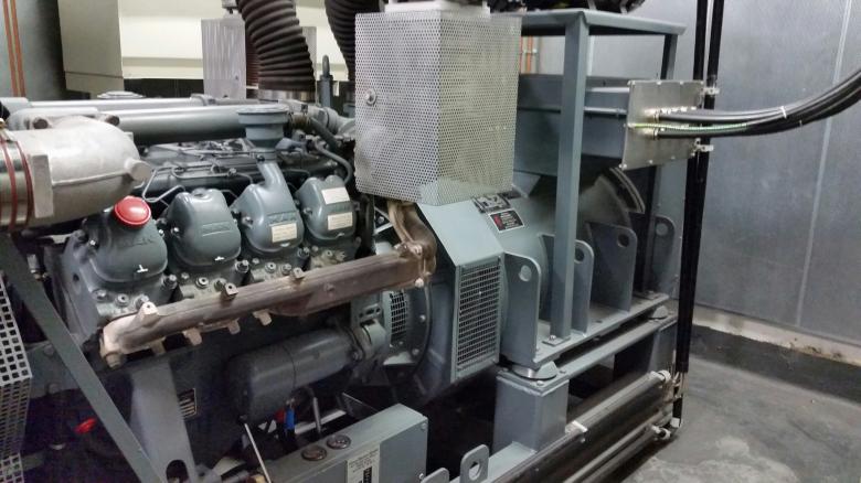 Notstromdiesel als Notstromanlage 475 kVA mit MAN D 2848 LE Motor